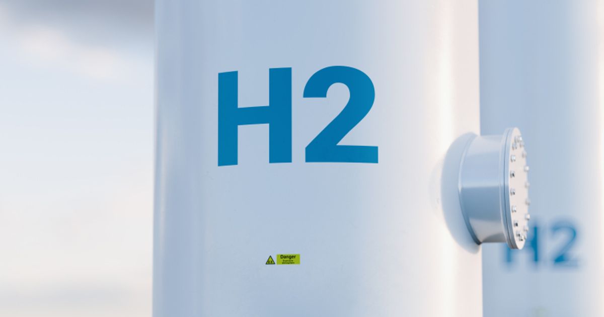 Green hydrogen versus blue hydrogen (and turquoise and grey hydrogen ...