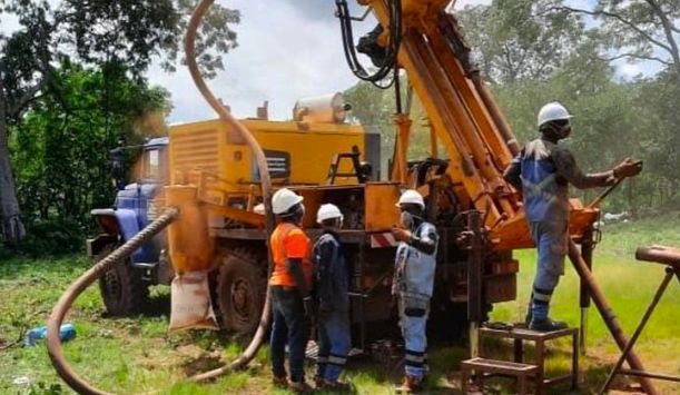 Predictive Discovery soars on notching maiden 3.65-million-ounce gold ...