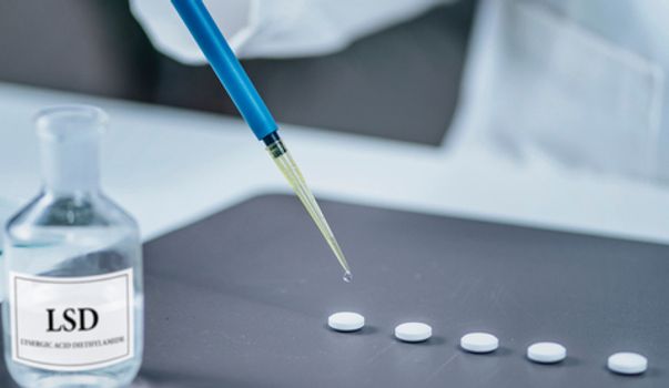 BetterLife Pharma files comprehensive patent for BETR-001 and other LSD ...