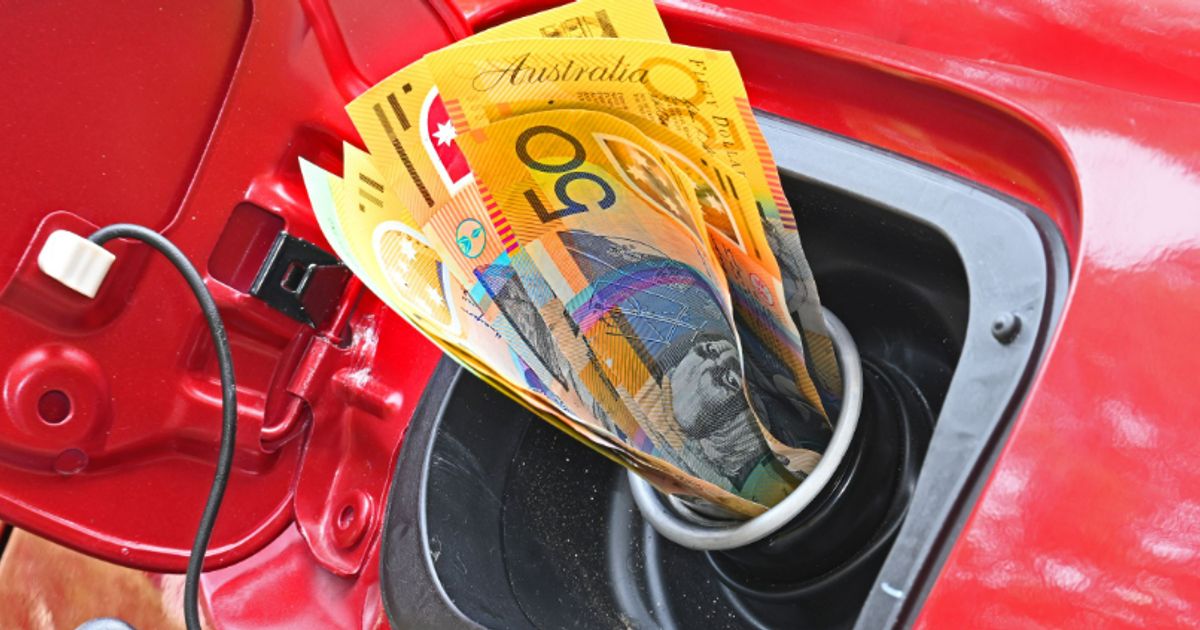 FIVE at FIVE AU: Petrol price drops with the price of crude oil ...