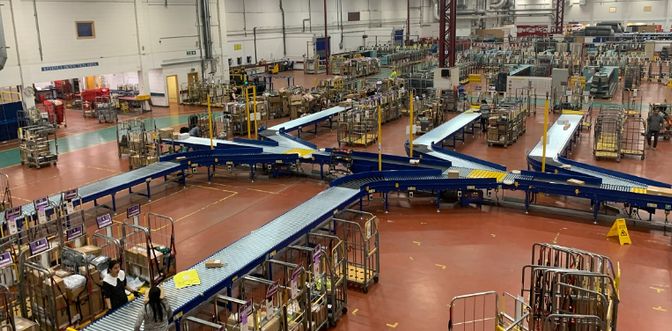 Royal Mail begins pivot to parcels-focused business with conveyor at ...
