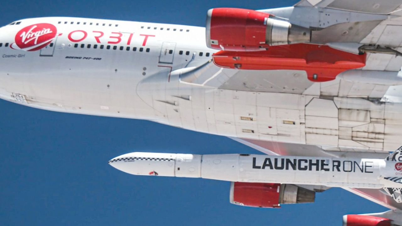 Virgin Orbit gears up for the UK's first satellite launch using ...