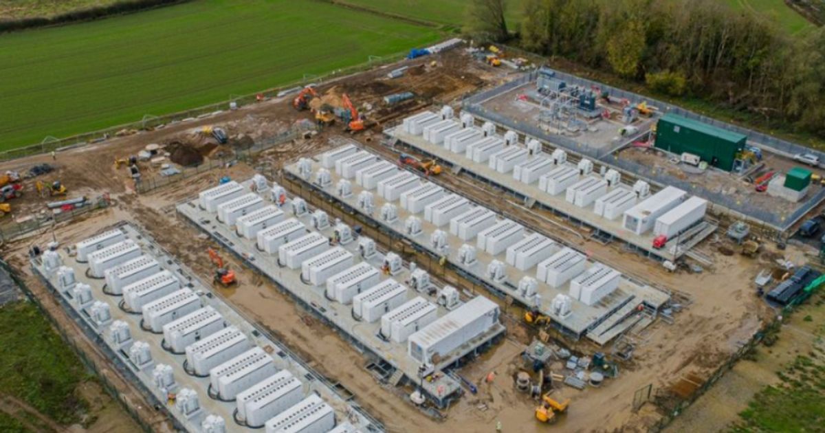 Tesla AI-powered battery facility opens in East Yorkshire, Europe’s ...