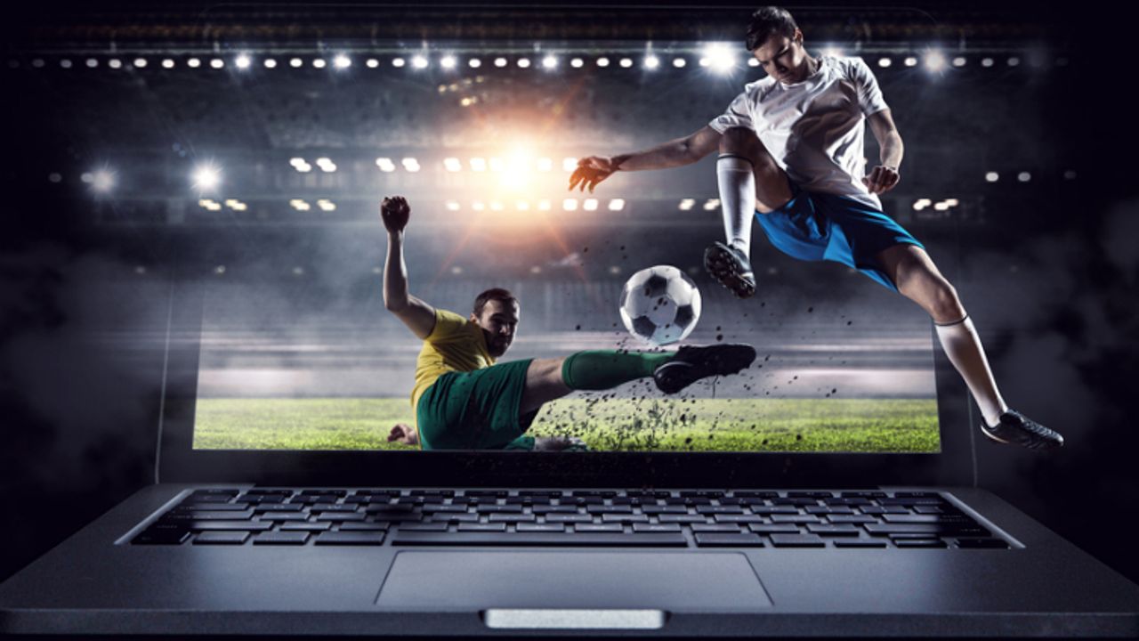 Entain ‘better value’ of big two bookies as Flutter eyes US | LSE:FLTR ...
