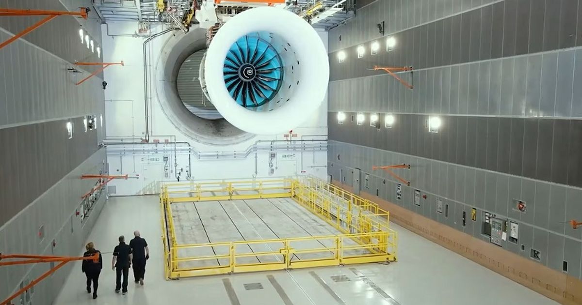 Rolls-Royce hails new engine tests as "history in the making" for ...