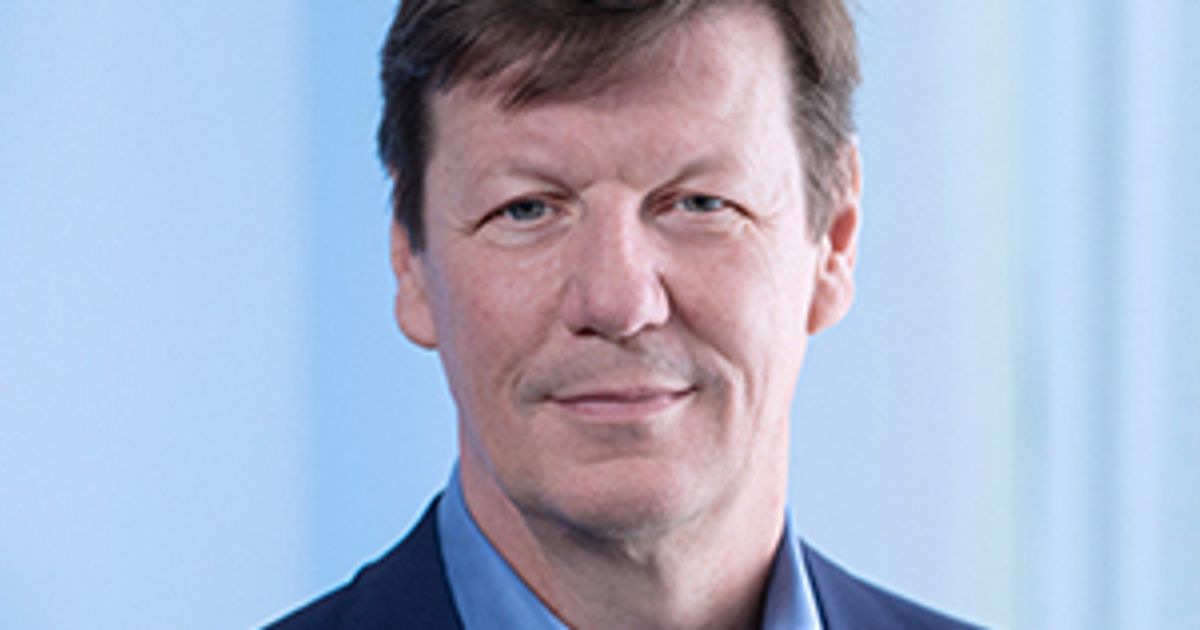 Man Group CEO Luke Ellis retires | LSE:EMG