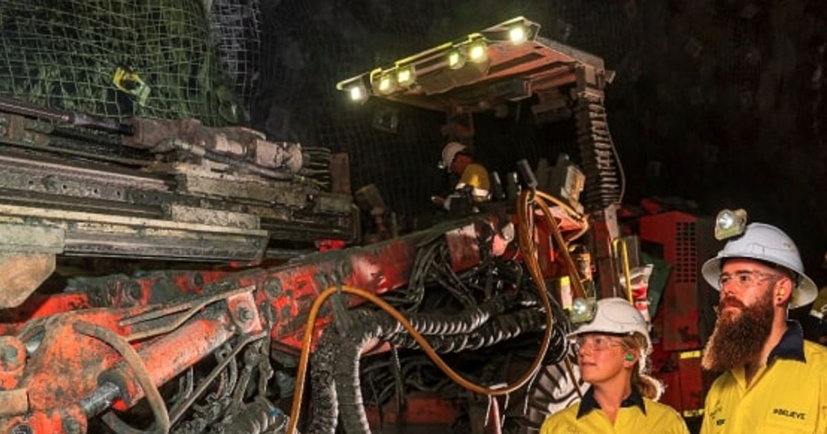 Bellevue Gold engages MLG Oz to transport ore from namesake mine to ...