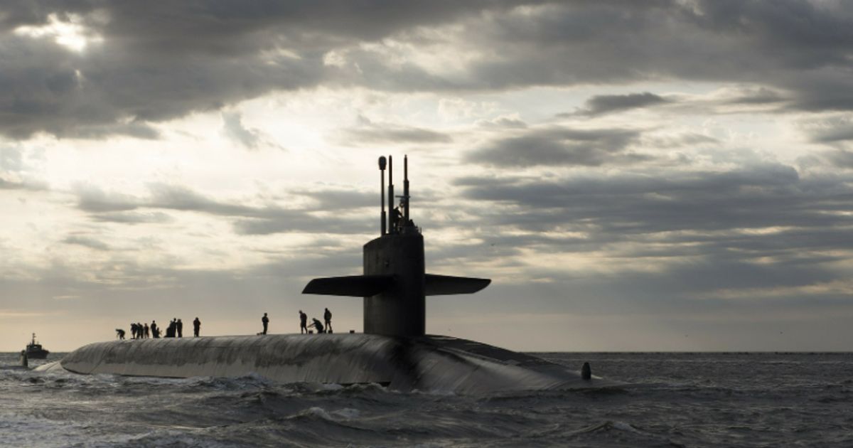 Babcock probed by Navy over submarine 'repaired using superglue' | LSE:BAB