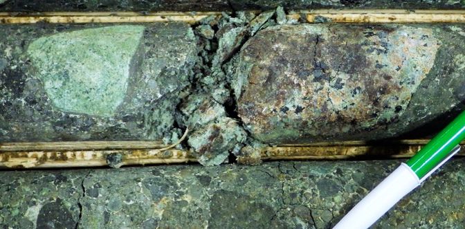 VR Resources confirms discovery of kimberlite breccia pipe at Northway ...
