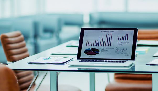 Spectral AI provides positive 2023 and 2024 revenue guidance | NASDAQ:MDAI