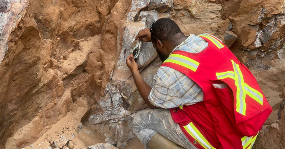 Golden Shield Resources counts down to diamond drilling at Mazoa Hill ...