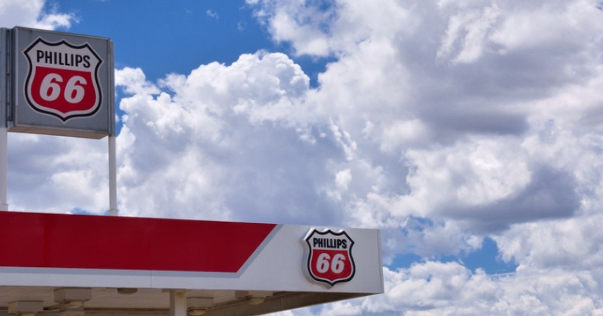 Phillips 66 stock climbs as Elliott Investment Management takes stake ...