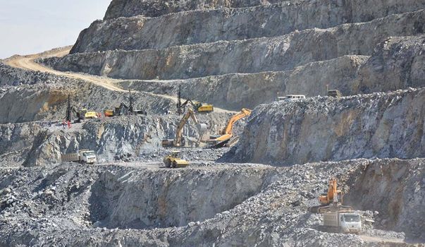 Mining 101: Strip ratio - the key to open-pit mining | TSX-V:LL