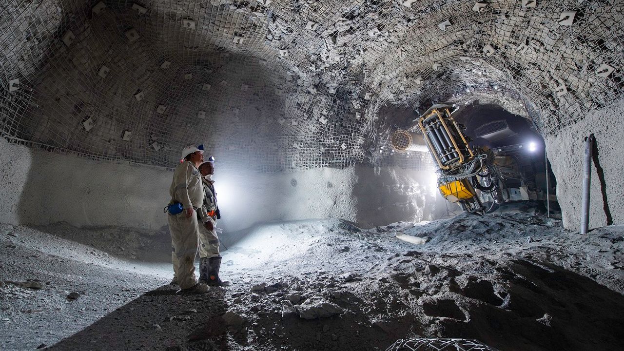 Mining 101: Hanging wall (a history lesson) | TSX-V:PEMC, OTCQB:PEMSF