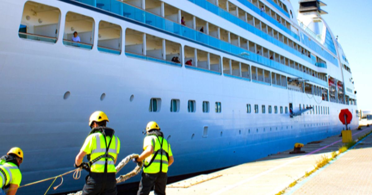 Carnival regaining buoyancy but concerns remain ahead of year-end ...