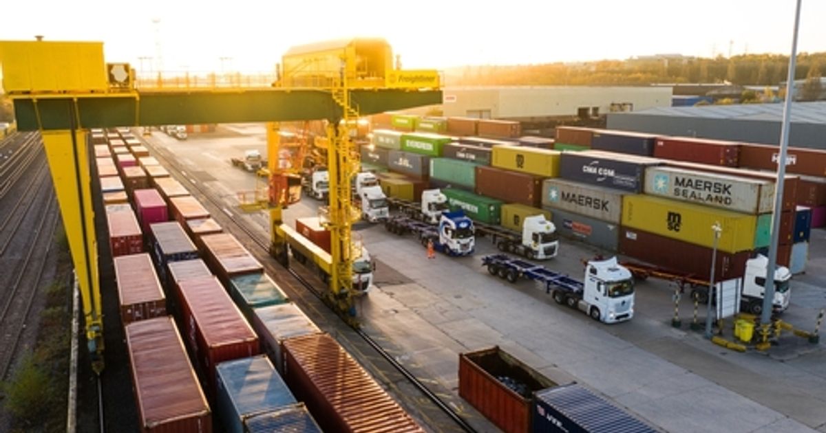 Red Sea crisis triggers a surge in ocean freight rate to US$10,000