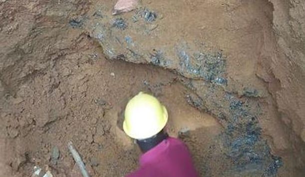 Ceylon Graphite discovers new, large crystalline graphite vein at Sri ...