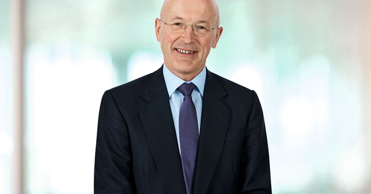 GSK chairman steps down after consumer healthcare merger with Pfizer ...